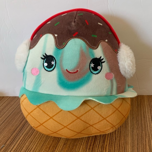 Squishmallows | Toys | Squishmallow Maya The Mint Winter Christmas ...